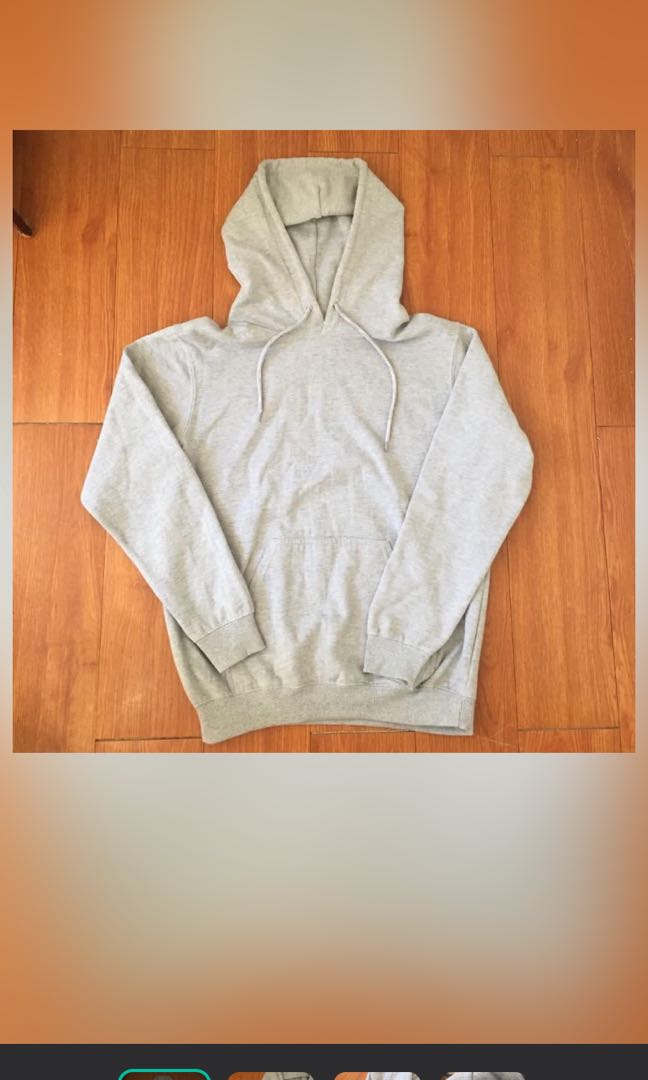 Gildan jacket hoodie, Men's Fashion, Tops & Sets, Hoodies on Carousell