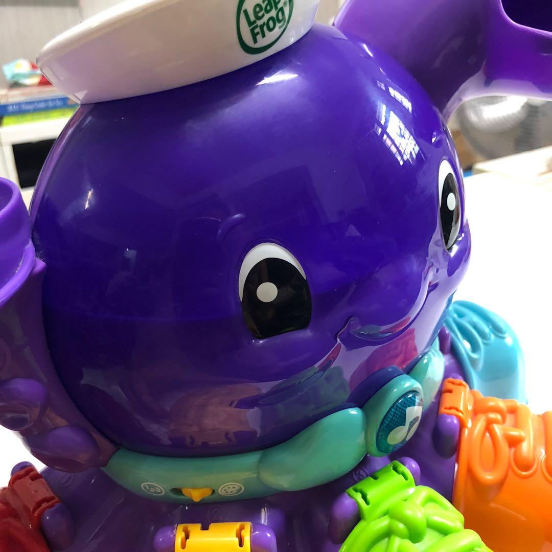LeapFrog Peek-a-shoe Octopus, Hobbies & Toys, Toys & Games on Carousell