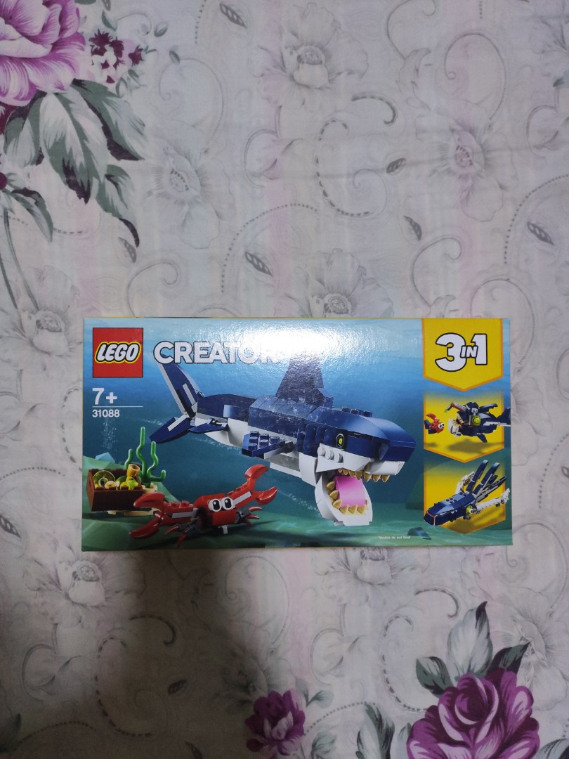 LEGO Creator 3 in1 31088 Deep Sea Creatures, Hobbies & Toys, Toys ...