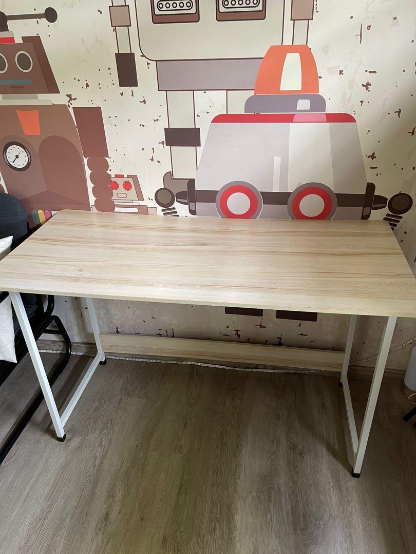Nice Computer table -sleek & modern, Furniture & Home Living, Furniture ...