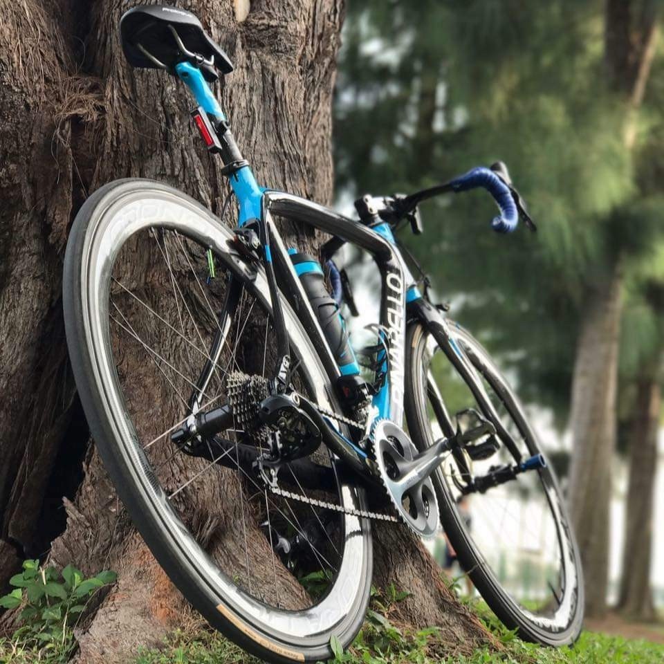 Pinarello Di2 size 54 KOBH 60.1, Sports Equipment, Bicycles & Parts ...