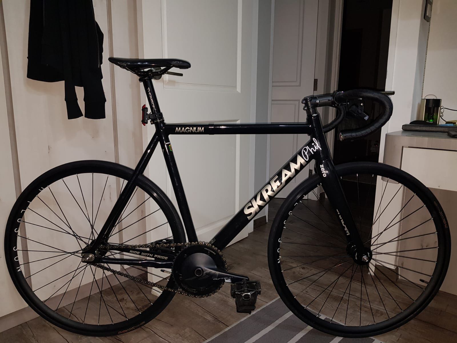 skream magnum 20 frameset , Sports Equipment, Bicycles & Parts ...