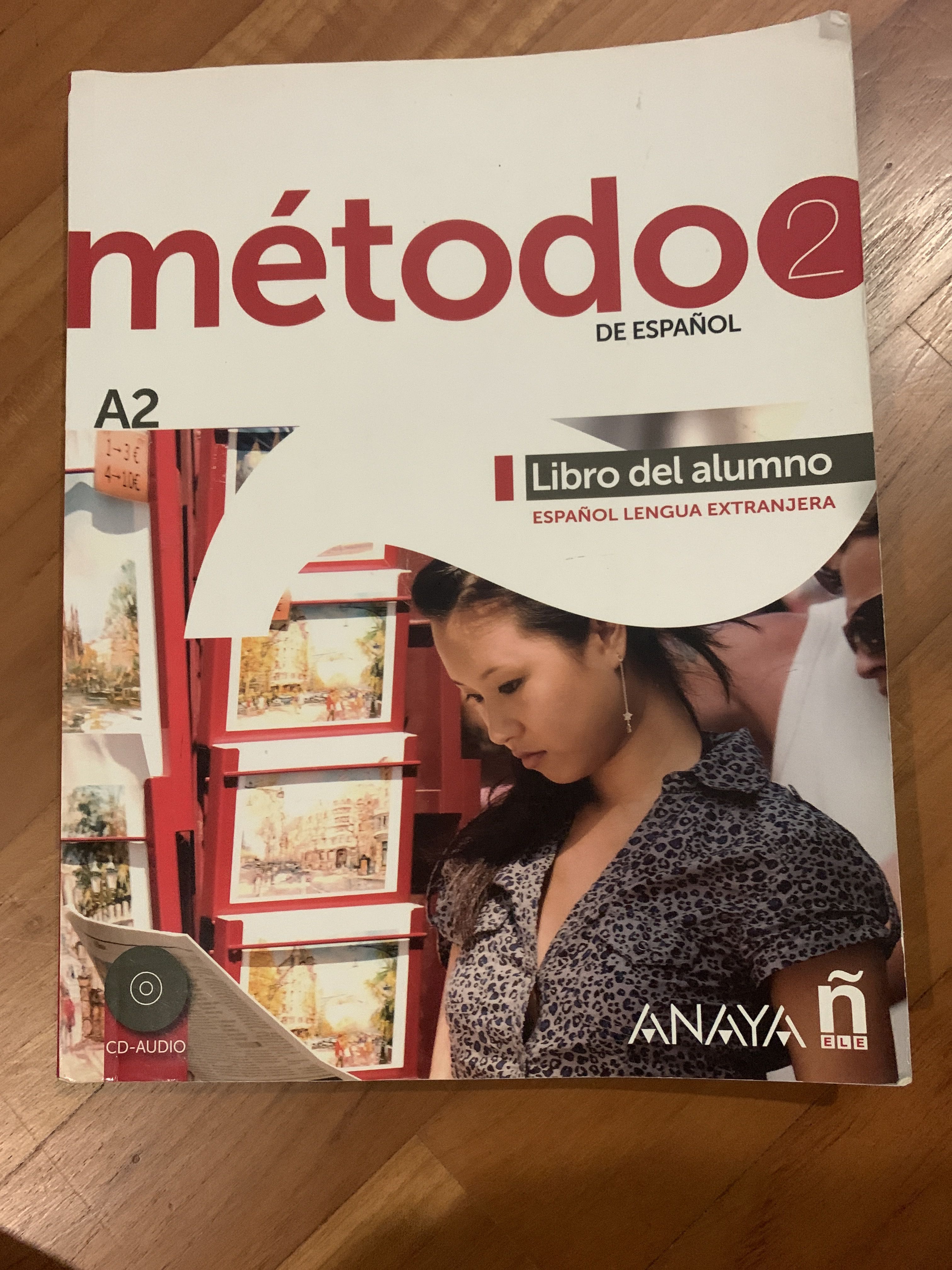 Spanish Textbook - Método de Español 2, Hobbies & Toys, Books ...