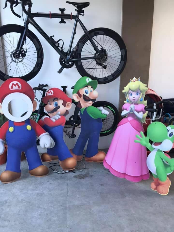 Super Mario Character Standee, Hobbies & Toys, Stationary & Craft, Art ...