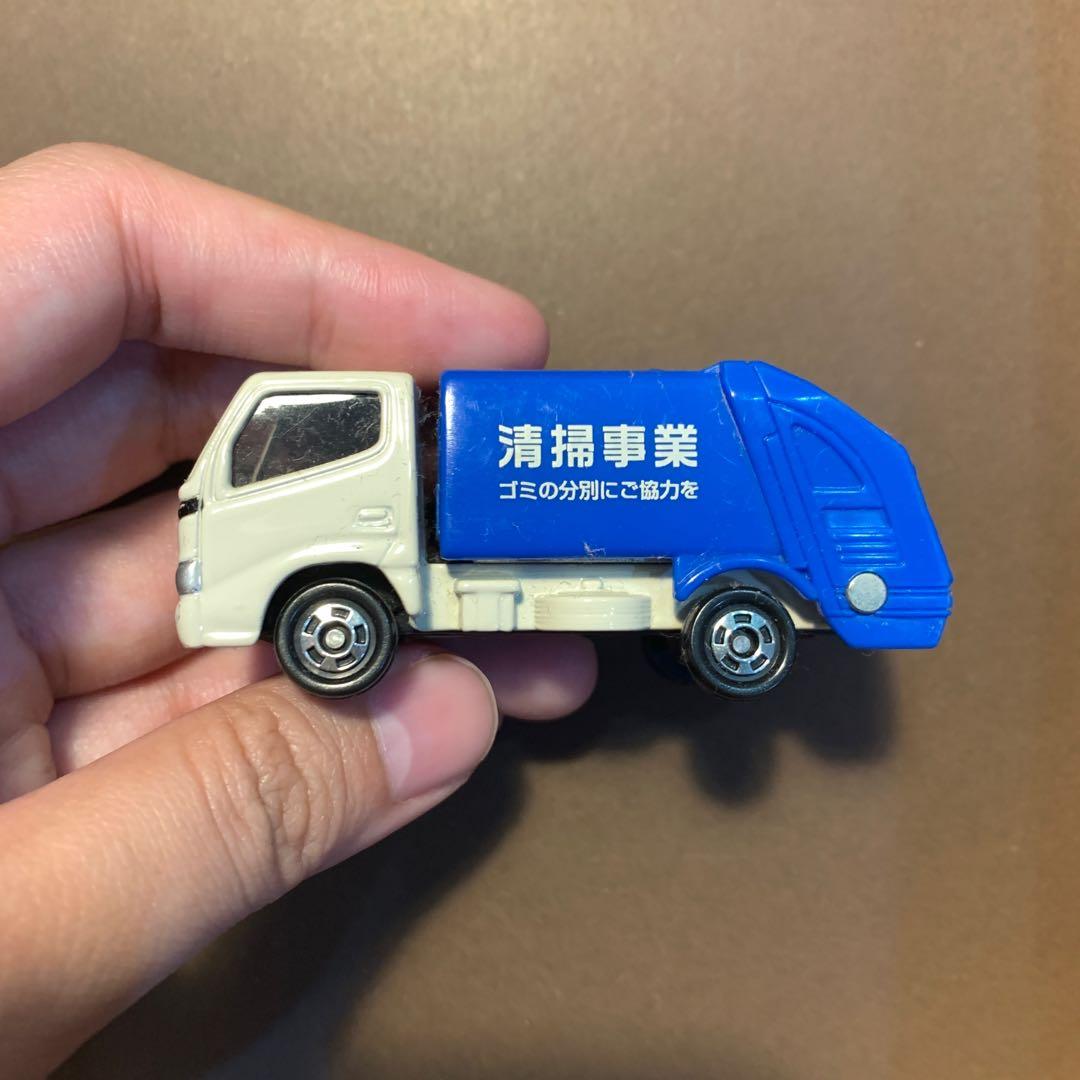 Tomica No. 45 Toyota Dyna Refuse Truck, Hobbies & Toys, Toys & Games on ...