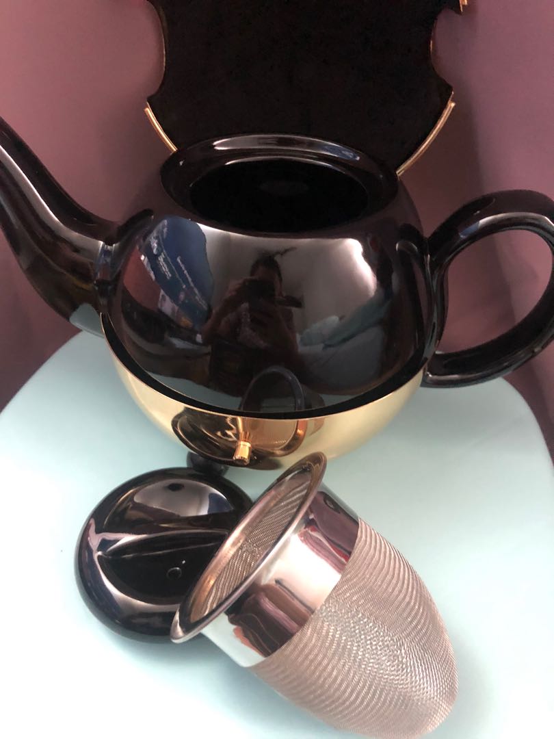 TWG Teapot in Black and Gold 900ml, Furniture & Home Living ...