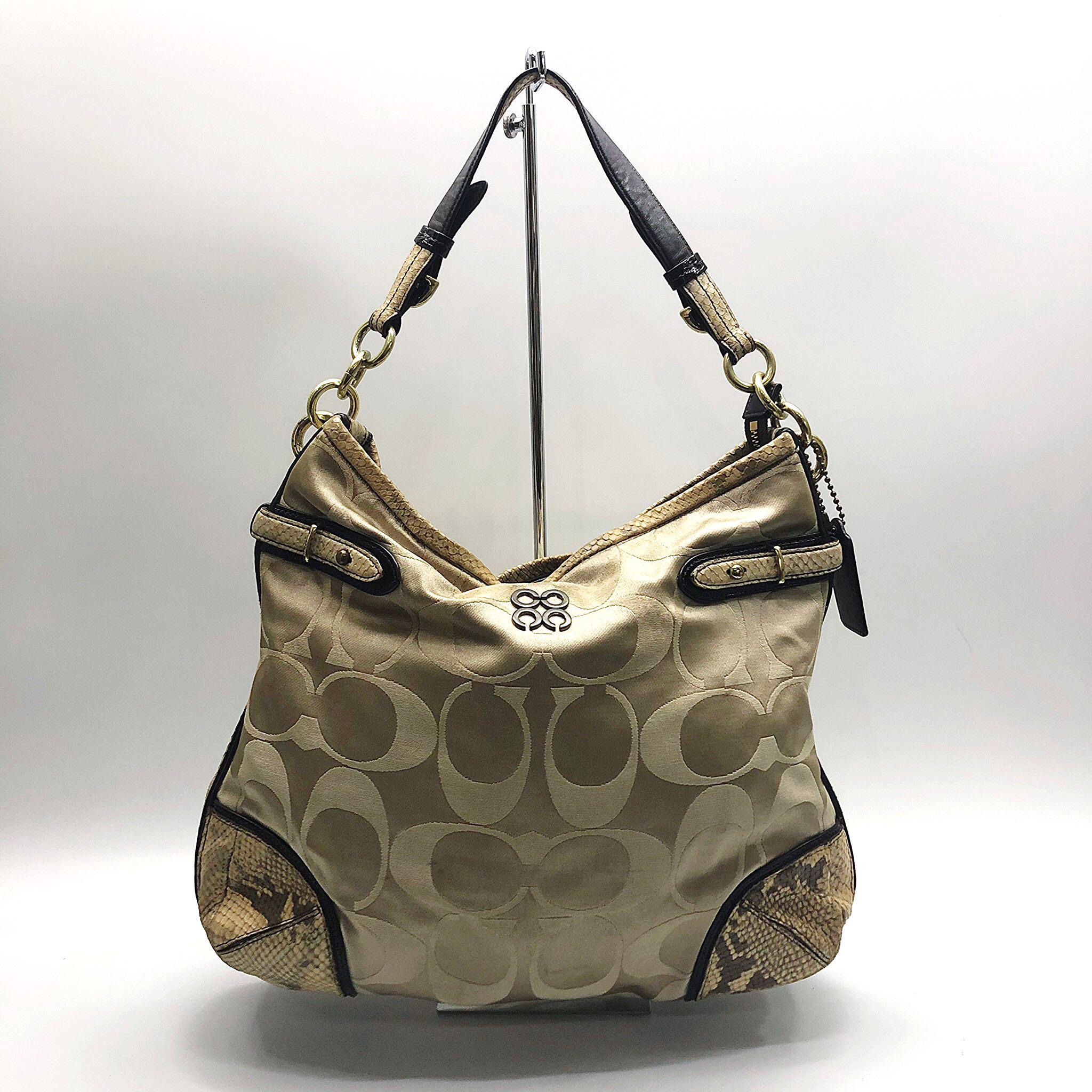 COACH 16408 SIGNATURE COLETTE SHOULDER BAG 207014385 -, Luxury, Bags ...