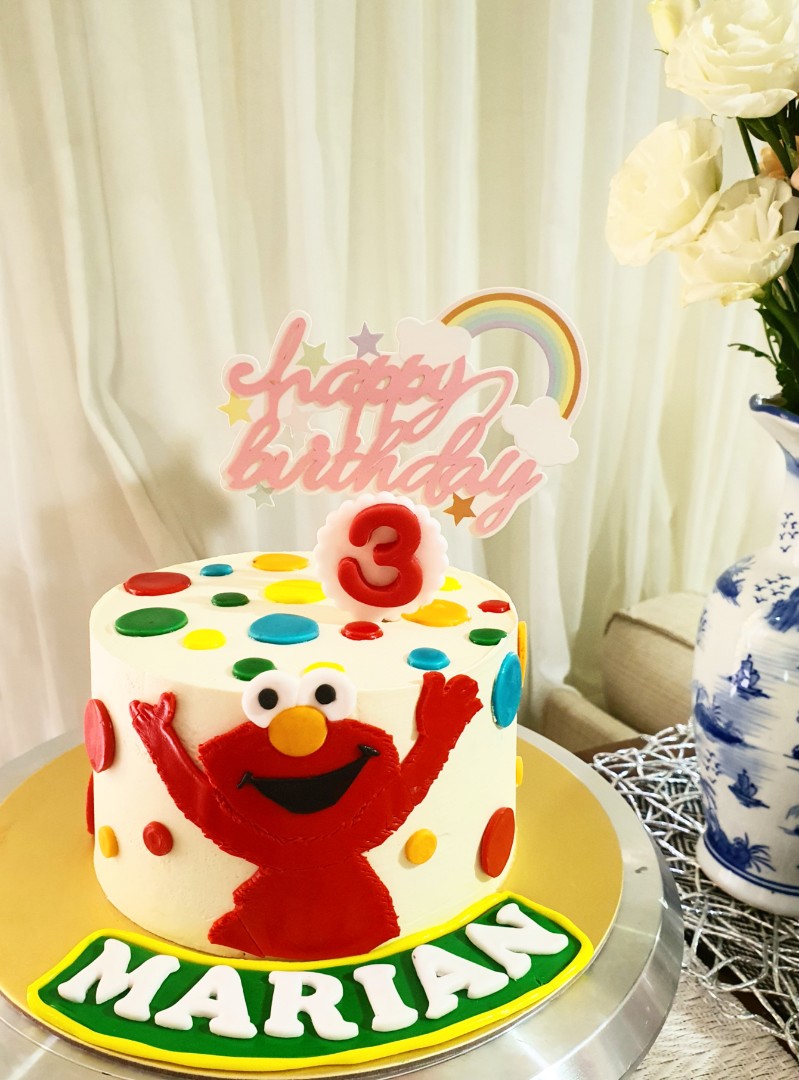 Elmo cake / birthday cake, Food & Drinks, Homemade Bakes on Carousell