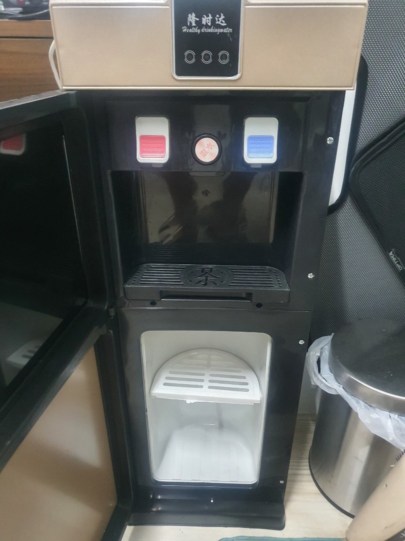 Hot & Cold water dispenser ONLY. No bottle., TV & Home Appliances ...