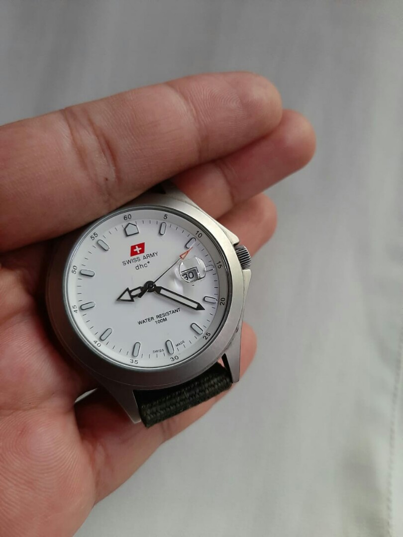 Jam Tangan Swiss Army Ori Fesyen Pria Jam Tangan Di Carousell