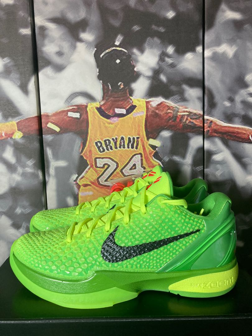 Kobe 6 Grinch, Men's Fashion, Footwear, Sneakers on Carousell