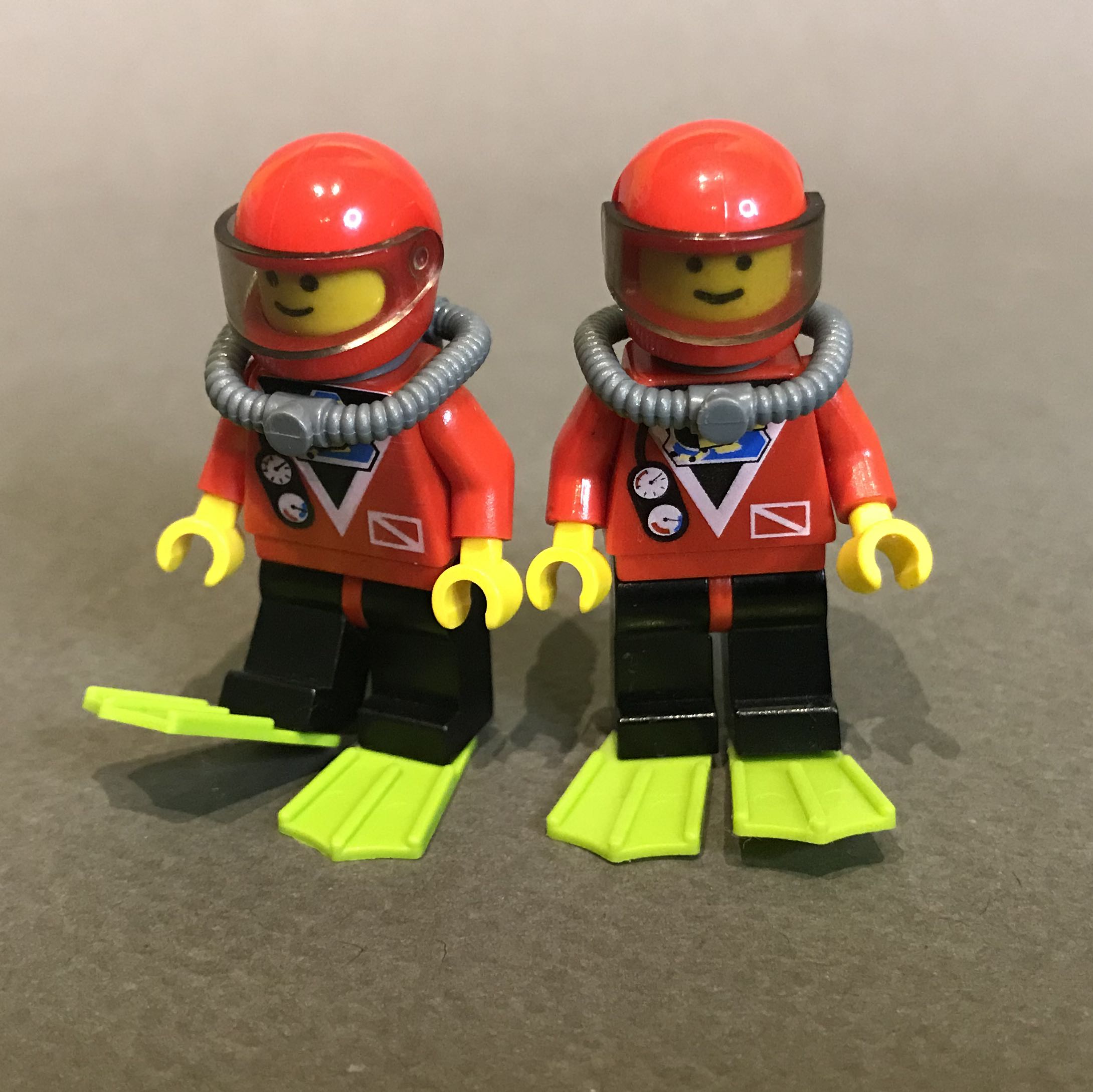 LEGO Padi Divers Pair Minifigure, Hobbies & Toys, Toys & Games on Carousell