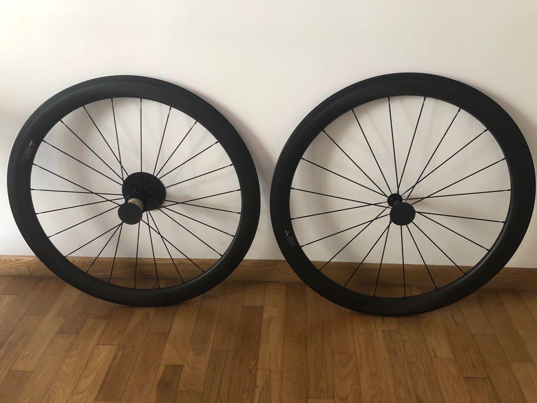 Lightweight carbon wheelset, Sports Equipment, Bicycles & Parts ...