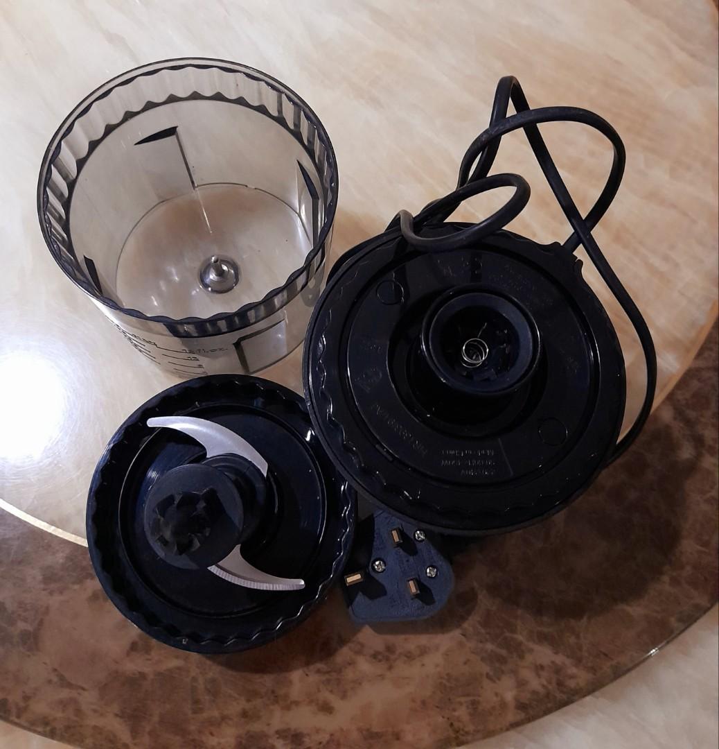 Philips mini chopper, Home Appliances, Kitchenware on Carousell