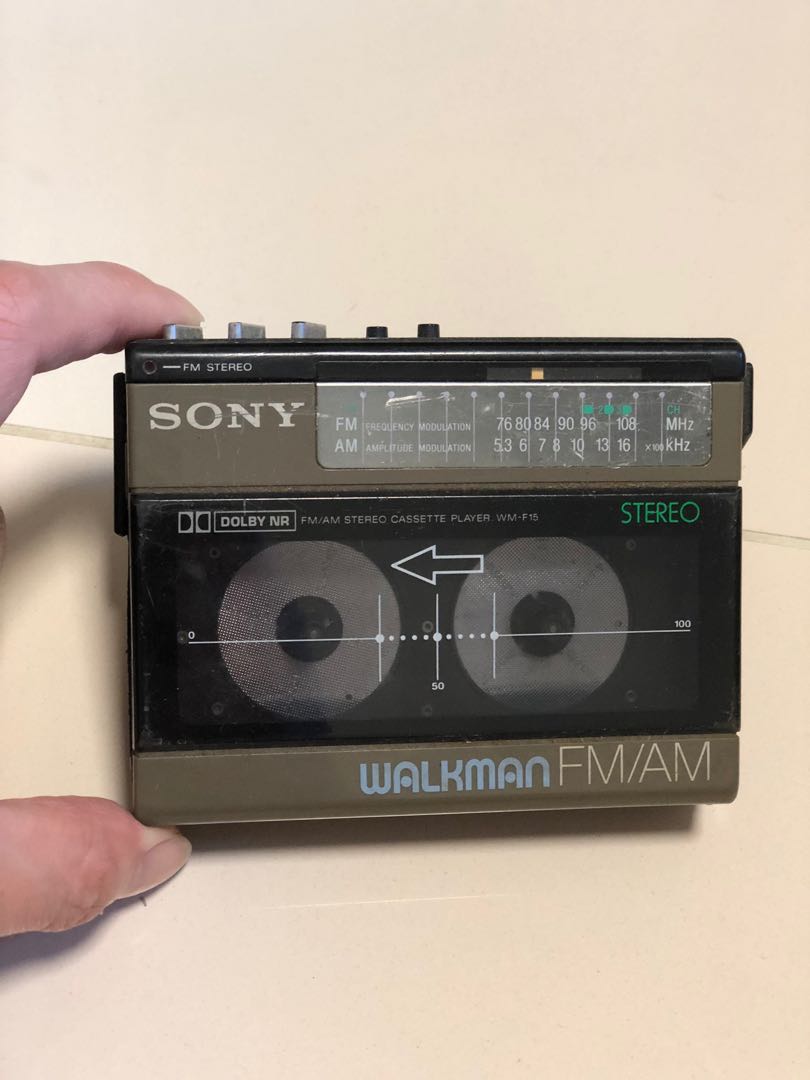 Sony Walkman , 興趣及遊戲, 音樂、樂器 & 配件, 音樂與媒體 - CD 及 DVD - Carousell