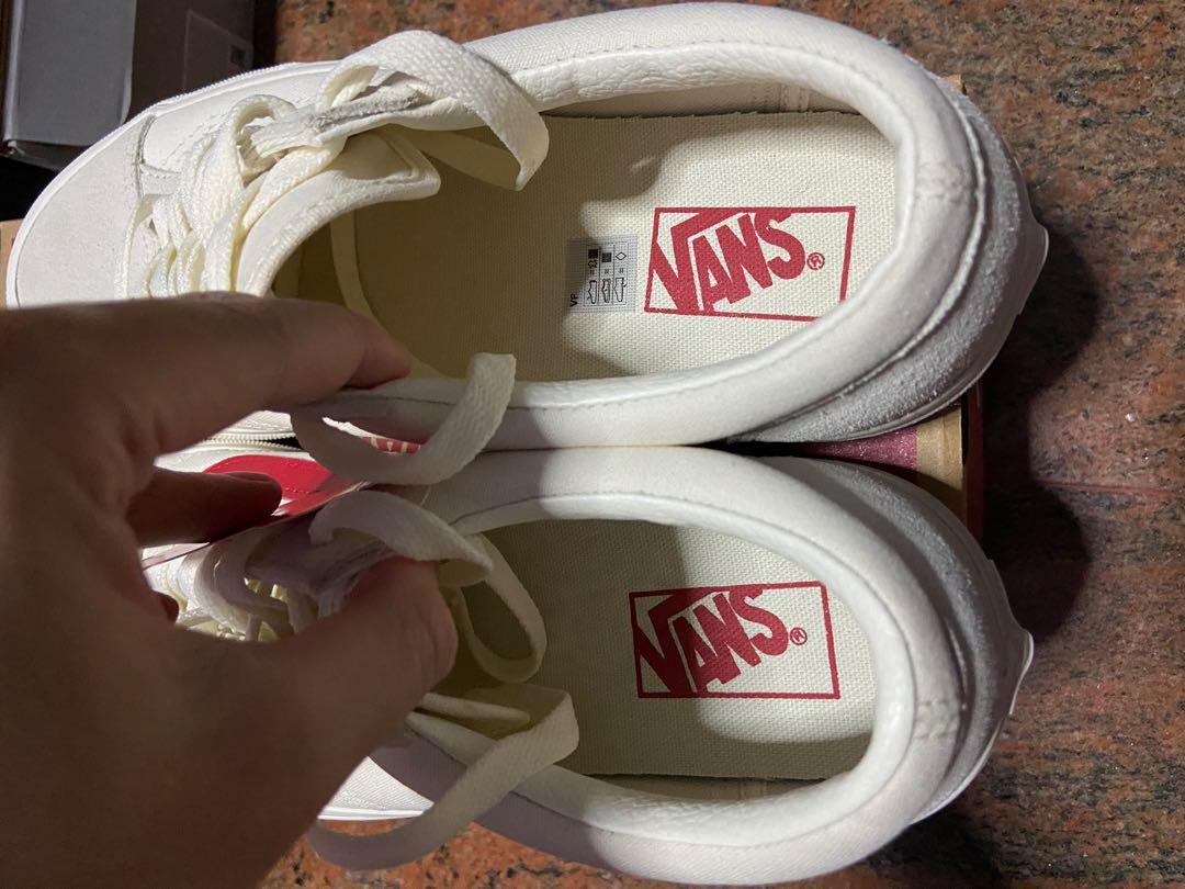 Vans Marshmallow Red G Dragon, Men's Fashion, Footwear, Sneakers on ...