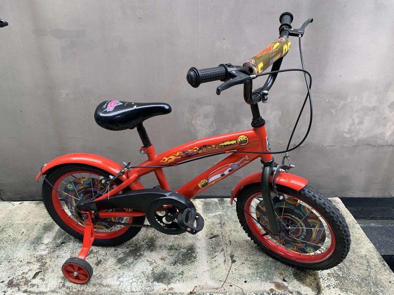 RUX brand Lightning McQueen Bike with FREE elbow pads and knee pads ...