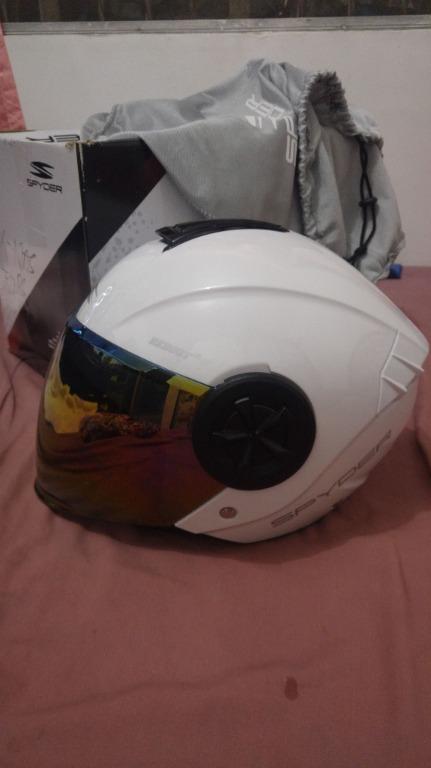 Spyder reboot pearl white medium, Motorbikes, Motorbike Parts ...