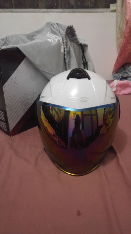 Spyder reboot pearl white medium, Motorbikes, Motorbike Parts ...