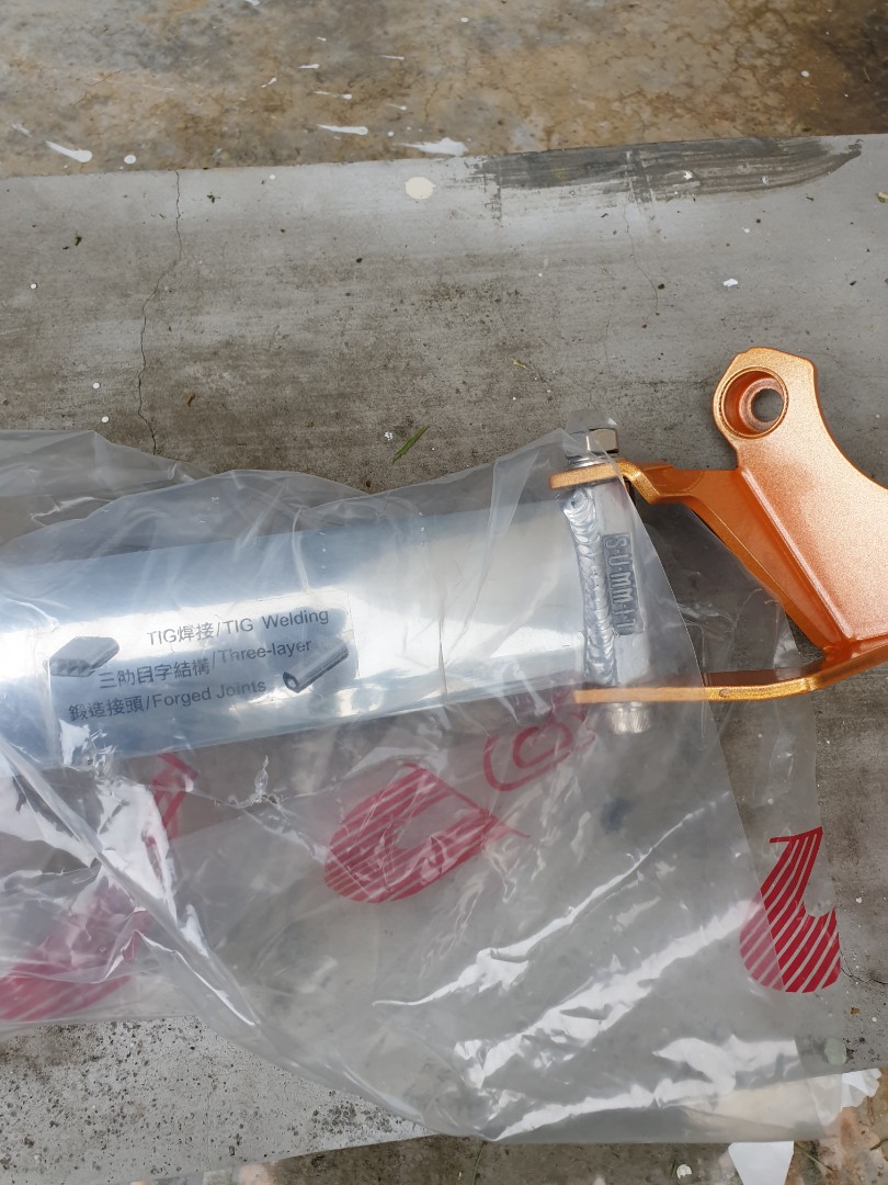 Toyota harrier turbo Summit Strut bar, Car Accessories, Accessories on ...