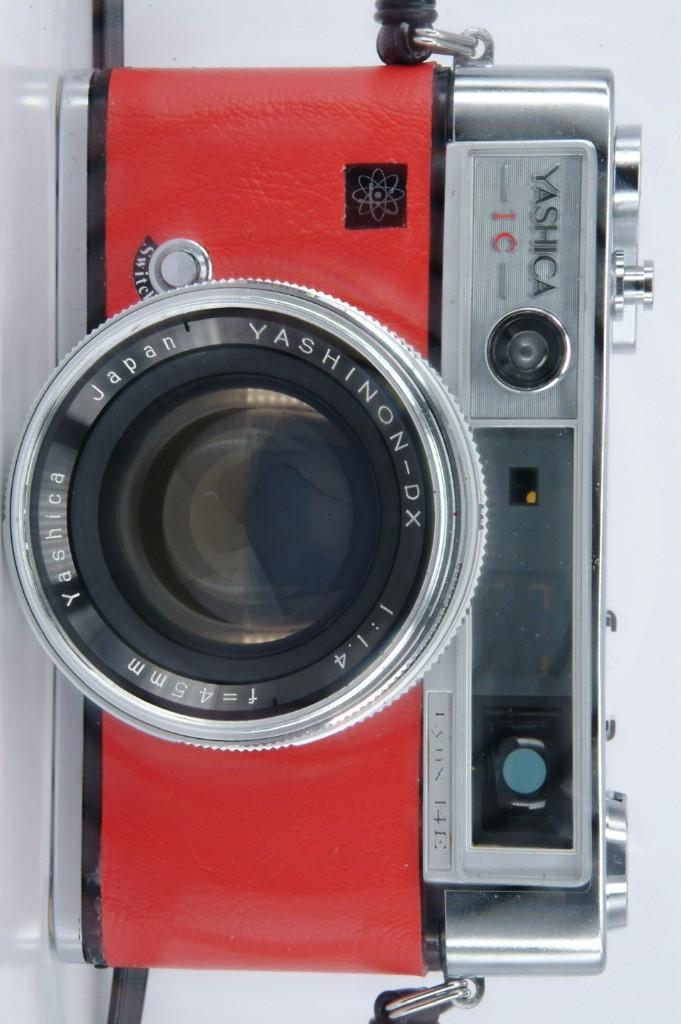 YASHICA LYNX-14E RANGEFINDER FILM CAMERA with DX 58mm F:1.4 LENS YELLOW ...