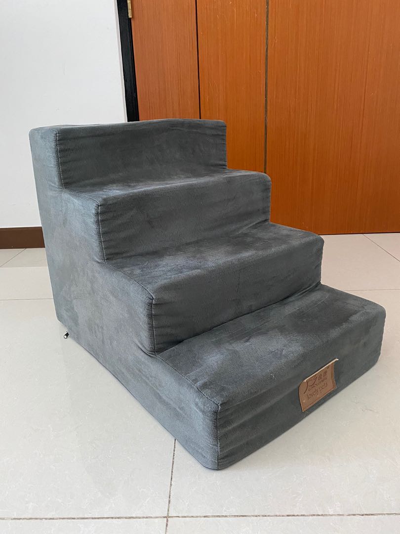 4 step Pet ladder, Furniture & Home Living, Furniture, Other Home ...