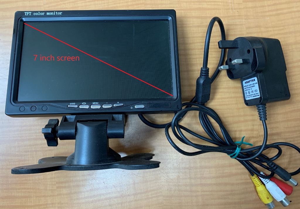 7 inch TFT color monitor, 家庭電器, 電視 & 其他娛樂, 電視組件及配件 - Carousell