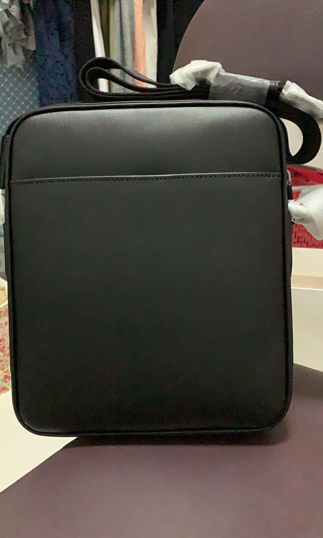 Braun Buffel Postman Leather Bag - Black, Men's Fashion, Bags, Sling ...