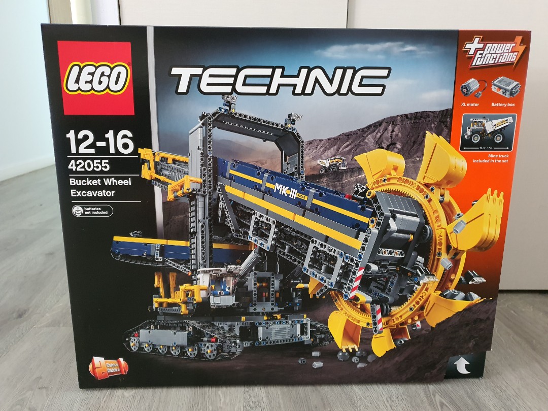 Lego 42055 Bucket Wheel Excavator, Hobbies & Toys, Toys & Games on ...