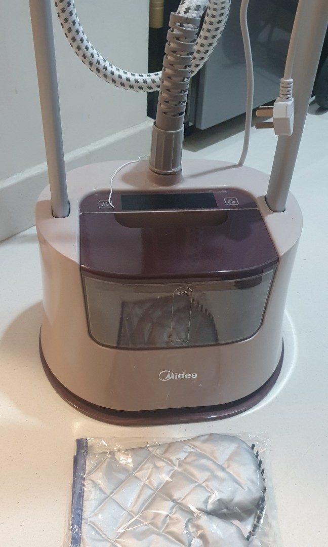 Midea iron steamer, TV & Home Appliances, Irons & Steamers on Carousell