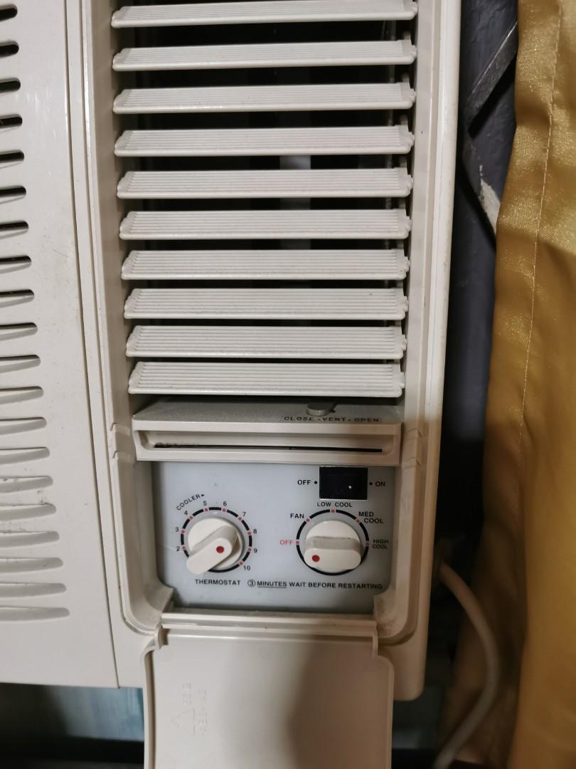 Sharp 1HP window type aircon, TV & Home Appliances, Air Conditioning ...