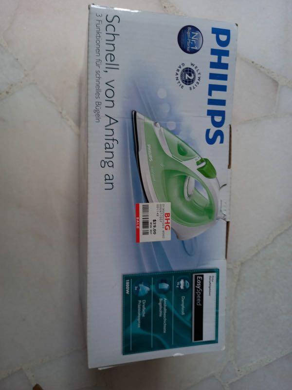 Steam Iron PHILIP, TV & Home Appliances, Irons & Steamers on Carousell