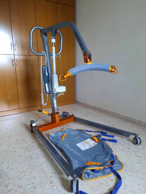Sunlift 150E Motorised Patient Hoist, Health & Nutrition, Assistive ...