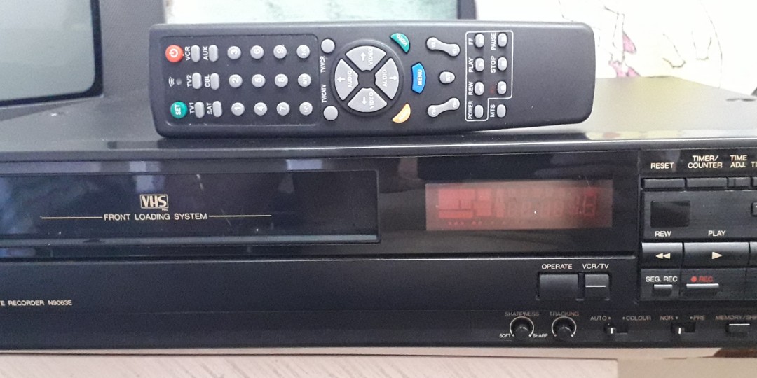 Vintage NEC VHS/VCR/Video Cassette Player/Recorder, Audio, Portable ...