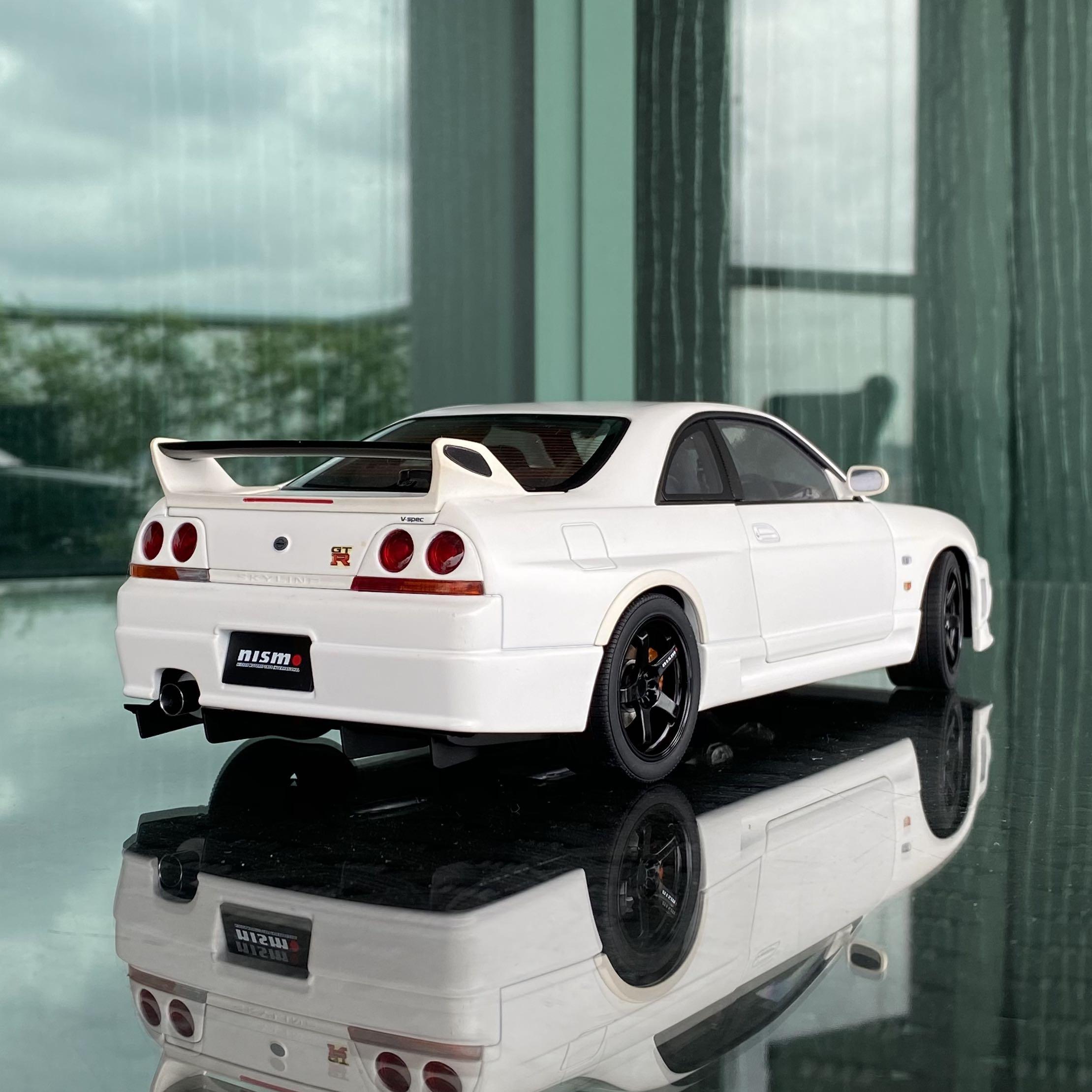 1:18 Autoart R33 GTR V.Spec, Hobbies & Toys, Toys & Games on Carousell