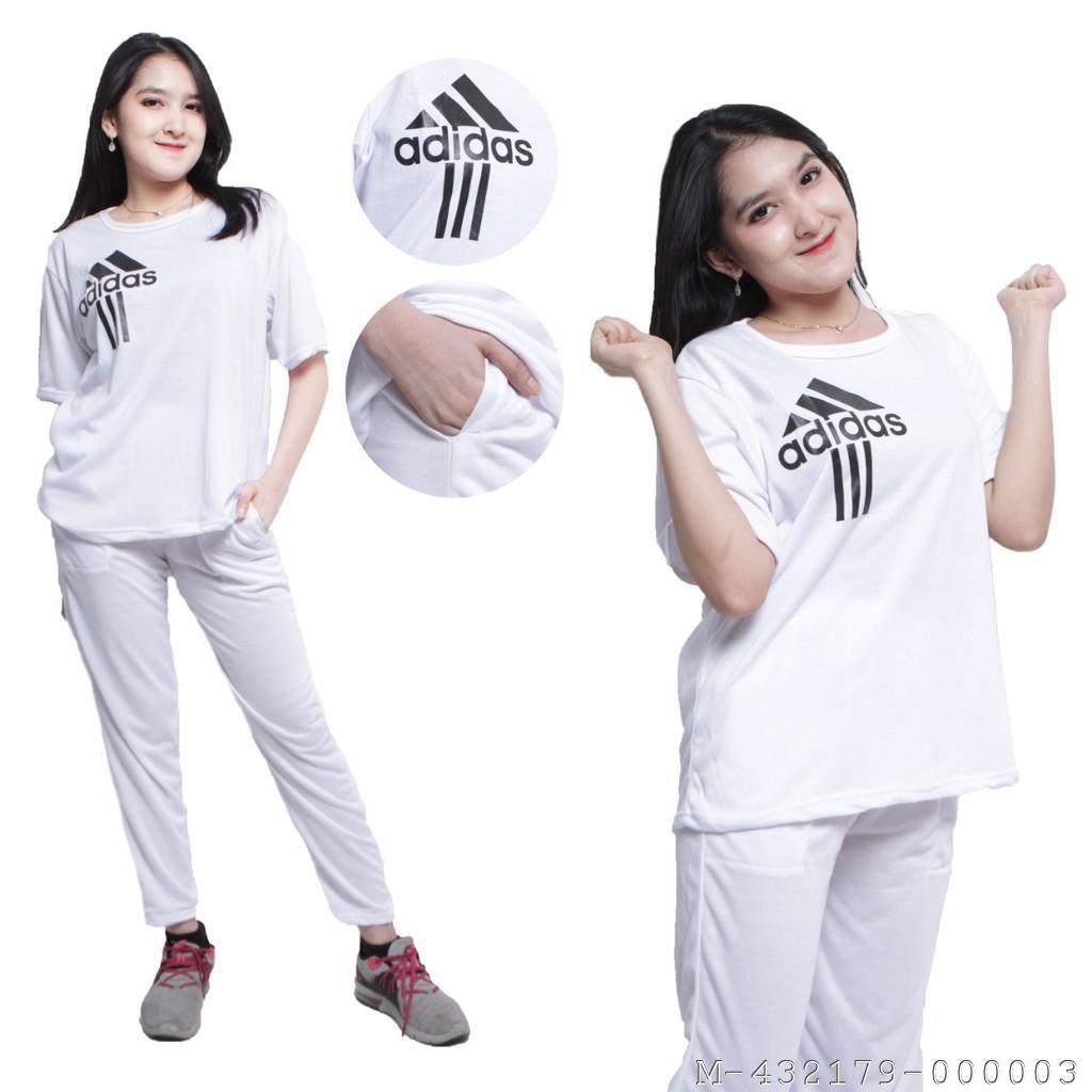 Adidas set, Olah Raga, Baju Olahraga di Carousell