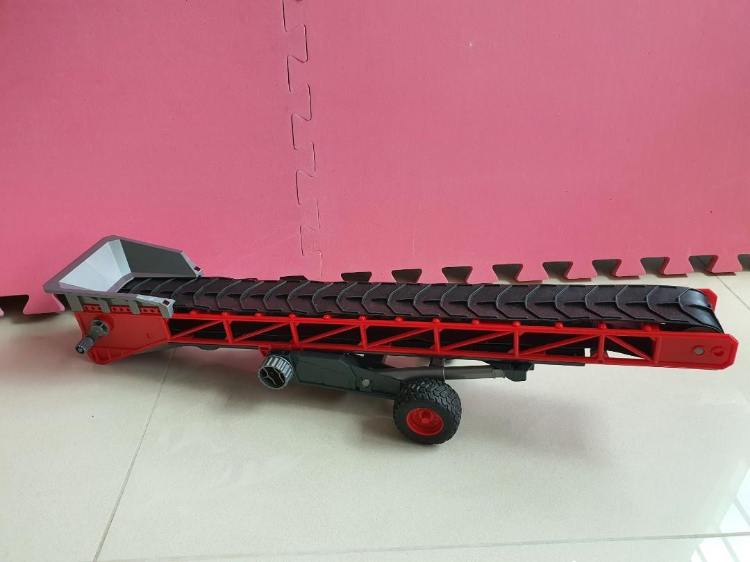 Bruder Toy Conveyor Belt(Used), Hobbies & Toys, Toys & Games on Carousell