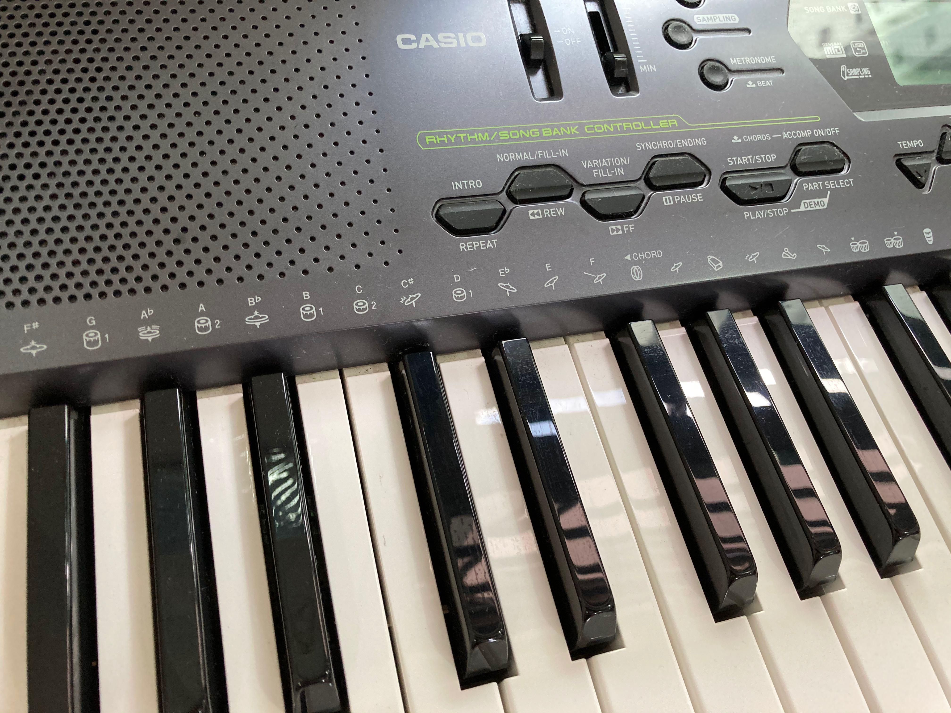 Casio CTK-2000, Hobbies & Toys, Music & Media, Musical Instruments on Carousell