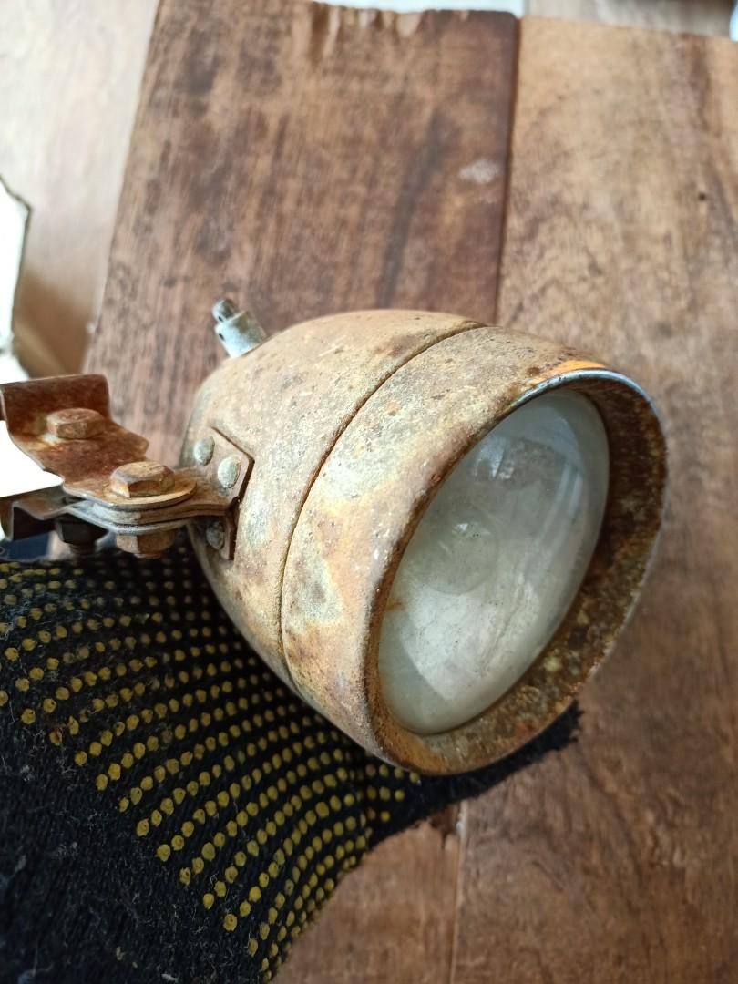 Lampu dan dynamo basikal tua 60an, Hobbies & Toys, Collectibles ...