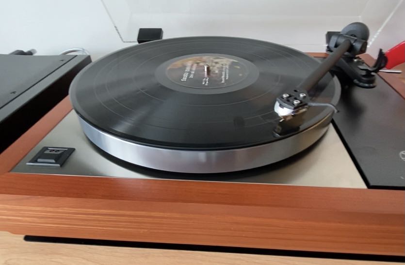 Linn Akurate LP12 (with latest 2020 karousel ), Hobbies & Toys, Music ...