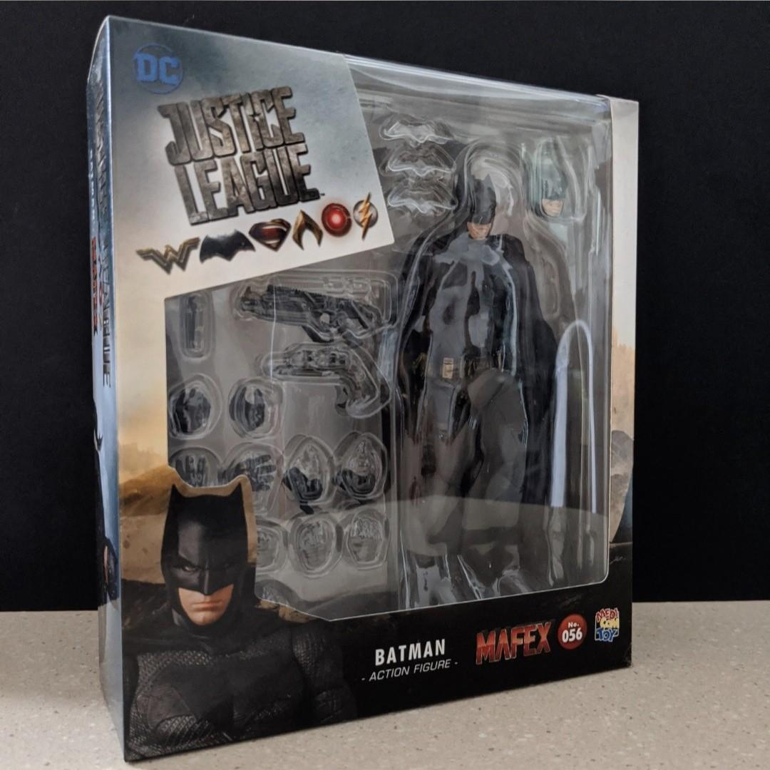 [LAST PC] MAFEX Batman (Justice League Ver.) No. 056, Hobbies & Toys, Toys & Games on Carousell