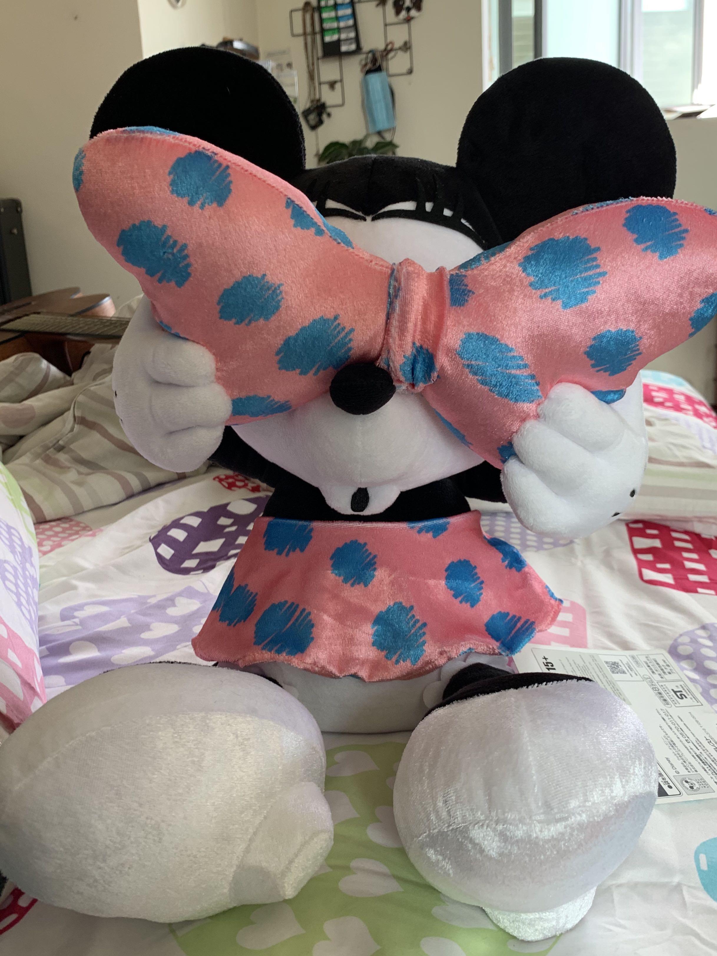 Minnie Mouse BNWT Soft Toy, Toys & Games, Stuffed Toys on Carousell