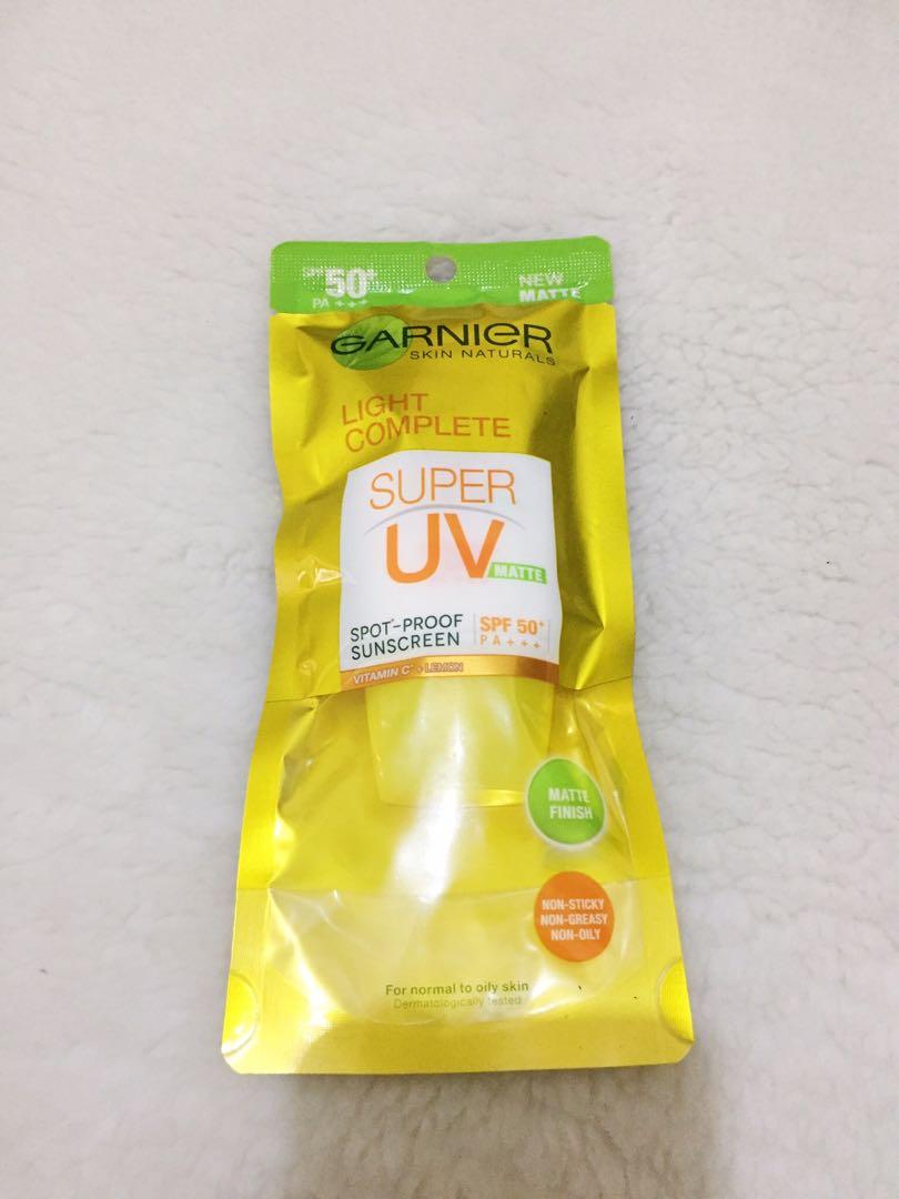 Sunscreen garnier, Kesehatan & Kecantikan, Kulit, Sabun & Tubuh di ...