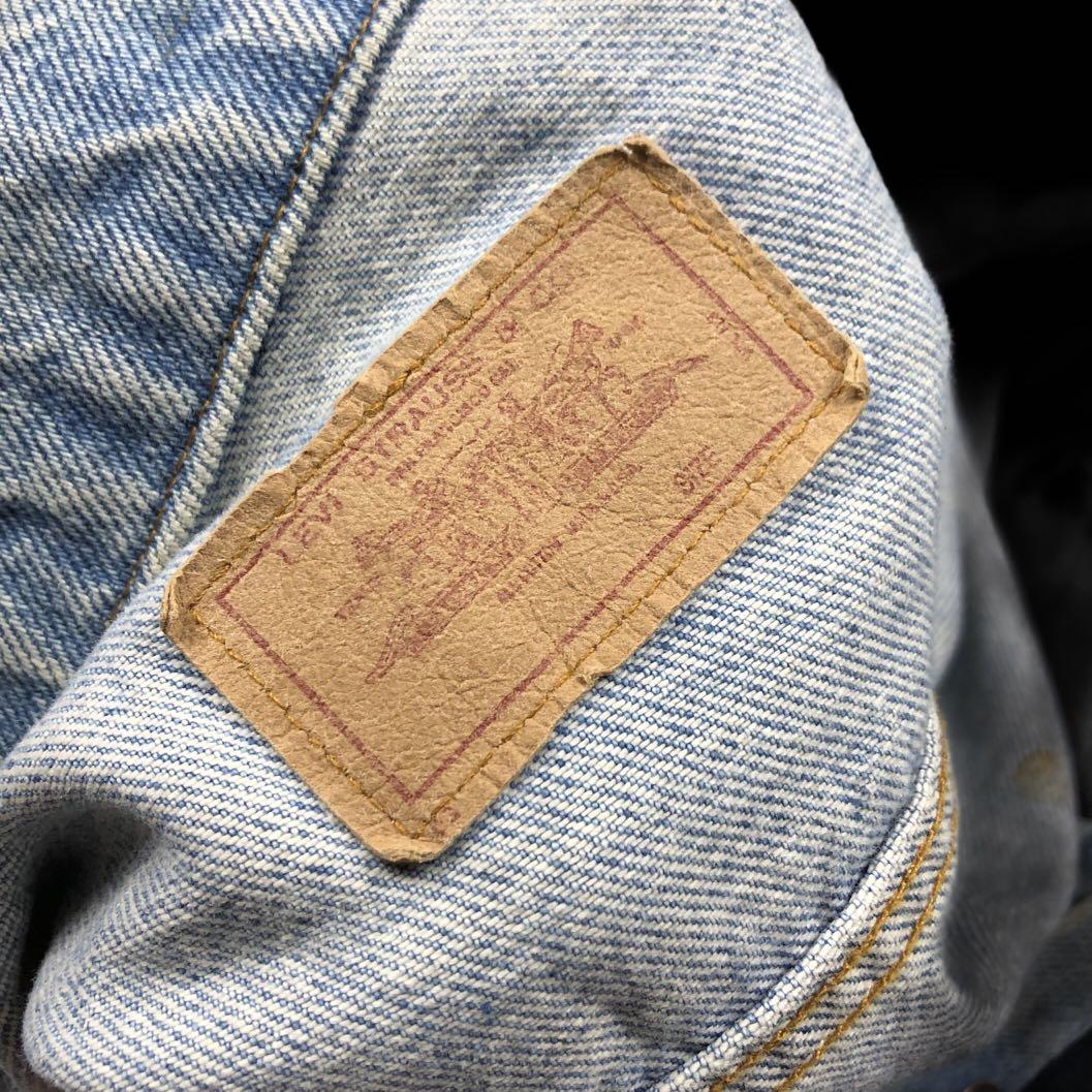 Vtg Levis Custom Patches Trucker Jacket, Men's Fashion, Coats, Jackets and Outerwear on Carousell