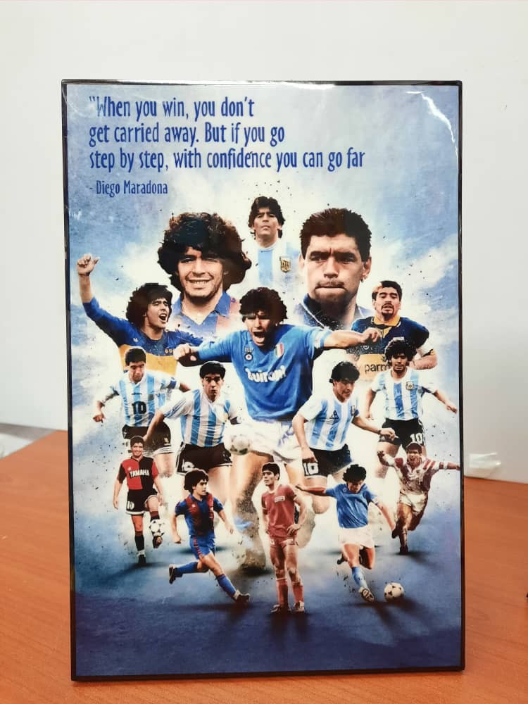 FRAME PLAGUE SAIZ A4 MARADONA 3, Furniture & Home Living, Home Decor ...