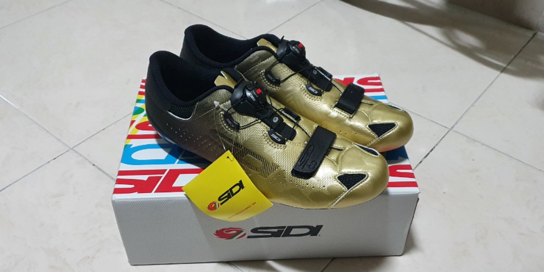 New Sidi Sixty Limited Gold Edition Size 43, Bicycles & PMDs, Bicycles ...