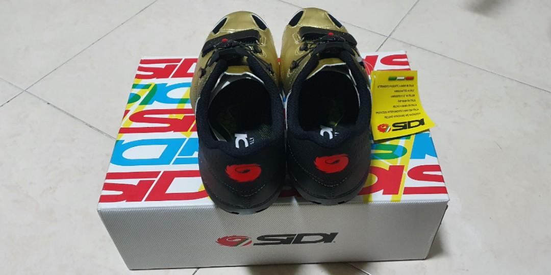 New Sidi Sixty Limited Gold Edition Size 43, Bicycles & PMDs, Bicycles ...