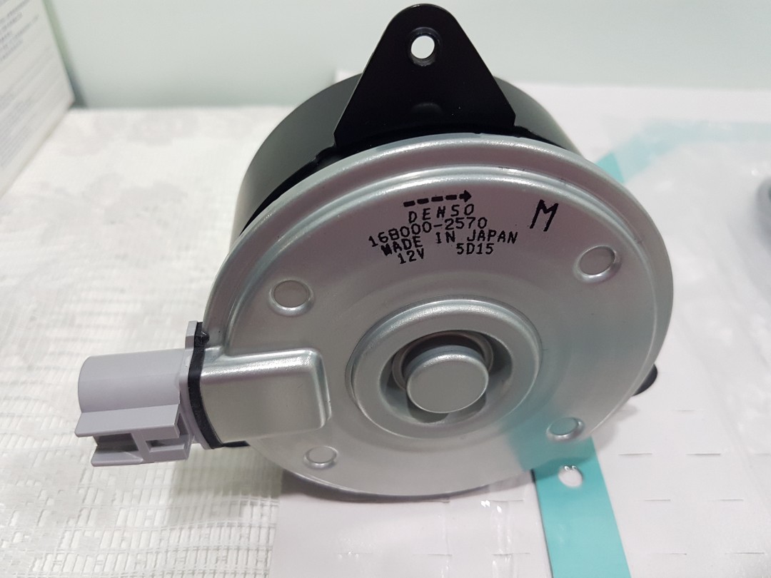 Denso radiator fan motor, Auto Accessories on Carousell