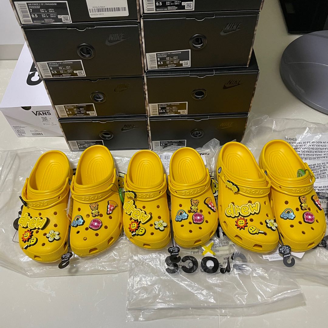 Drew Crocs, Men's Fashion, Footwear, Dress Shoes on Carousell