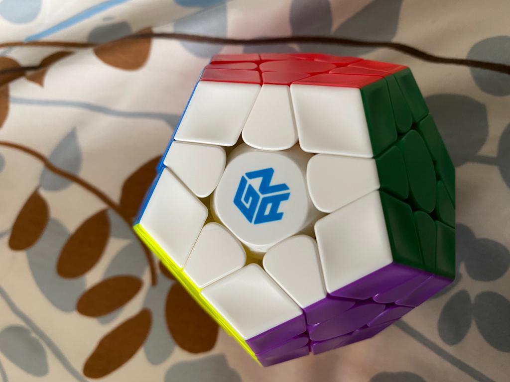 Gan megaminx, Hobbies & Toys, Toys & Games on Carousell